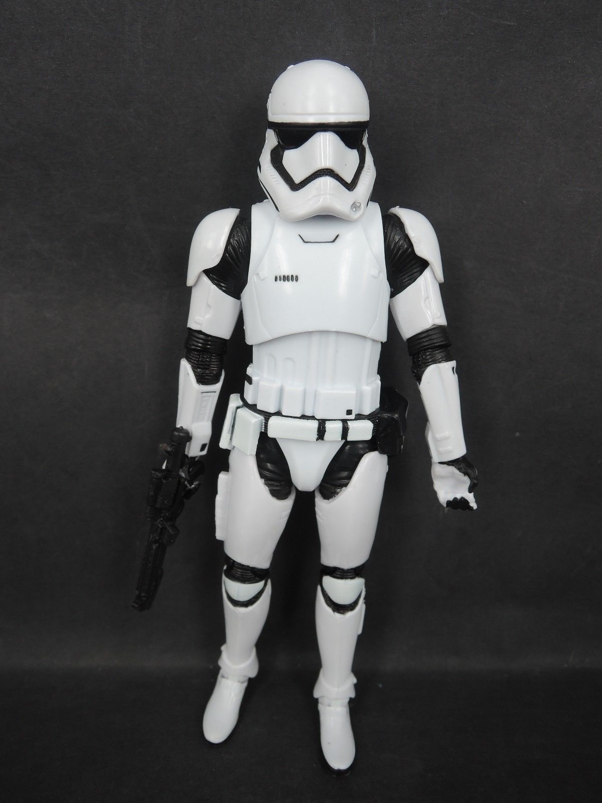 04 - First Order Stormtrooper • Collection • Star Wars Universe