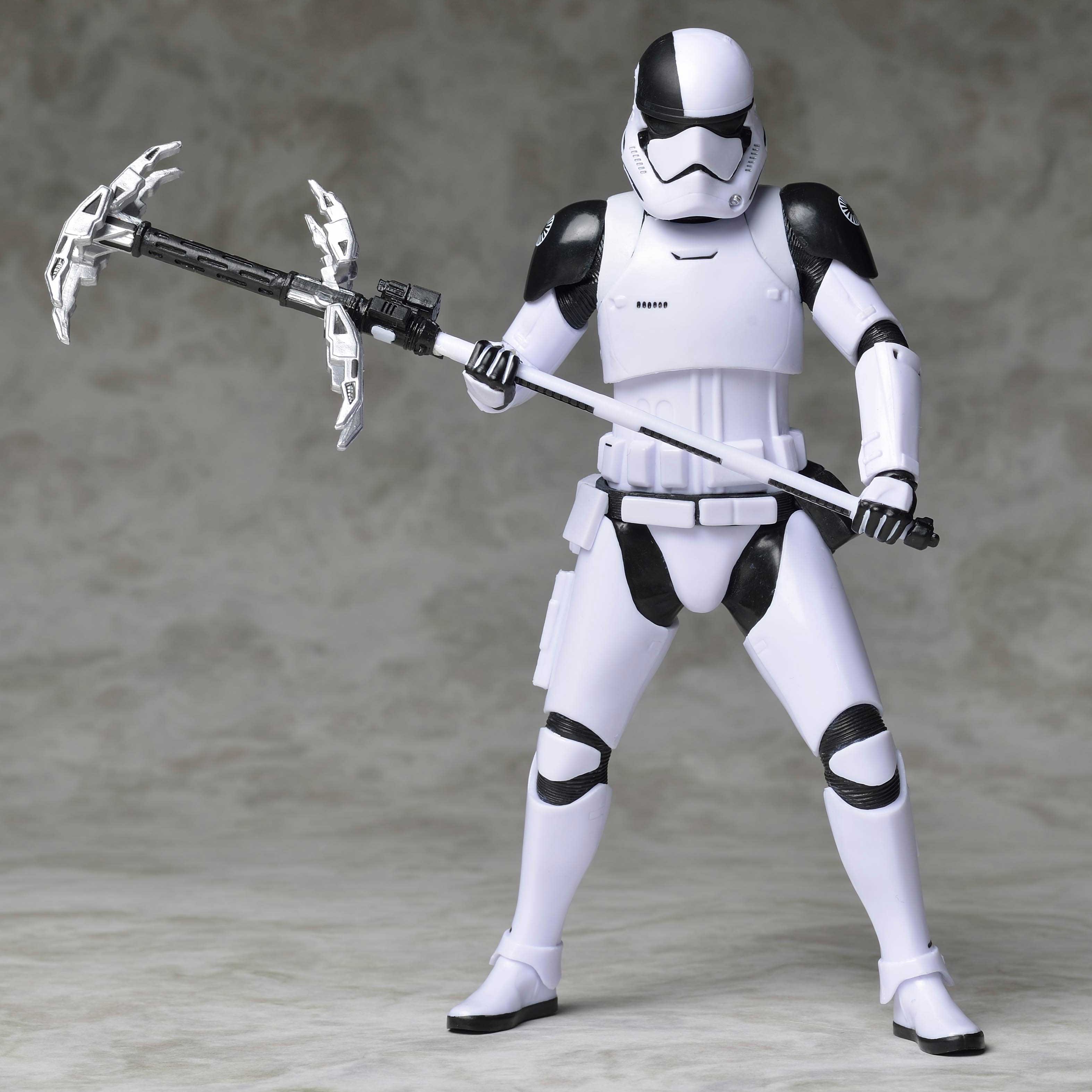 First Order Stormtrooper Executioner • Collection • Star Wars Universe